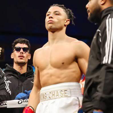 The Rise of Chase DeMoor: A Boxing Phenomenon Making Waves in the Ring ...